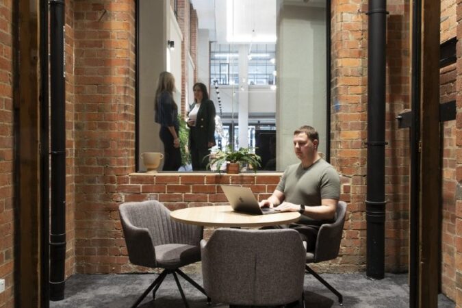 Effective Employee Retention Strategies for Modern Workplaces