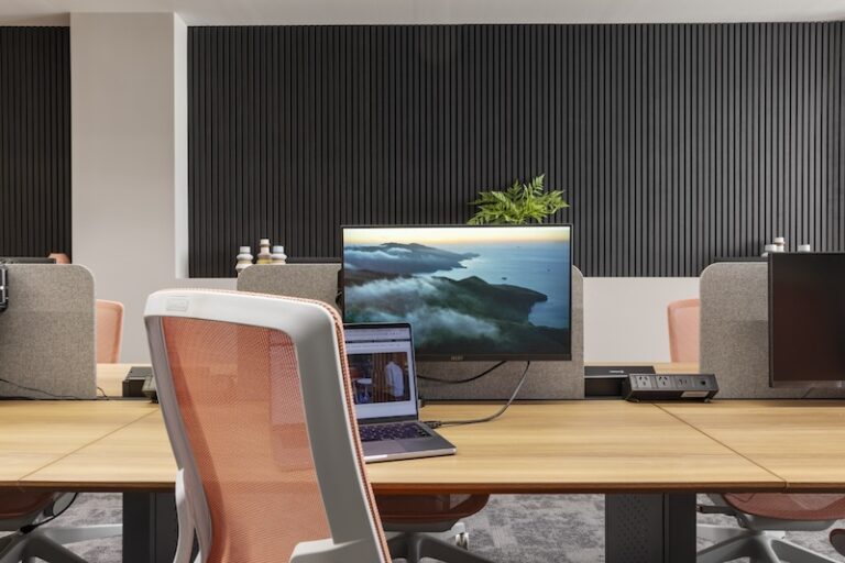 How to Reduce Waste in the Workplace Effectively to Achieve Greener Office